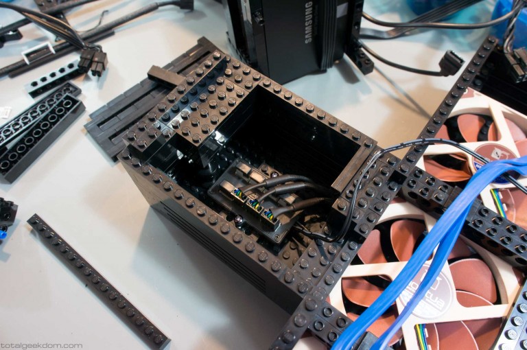 Lego Gaming Computer | Total Geekdom