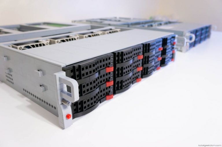 Lego Rack Server | Total Geekdom